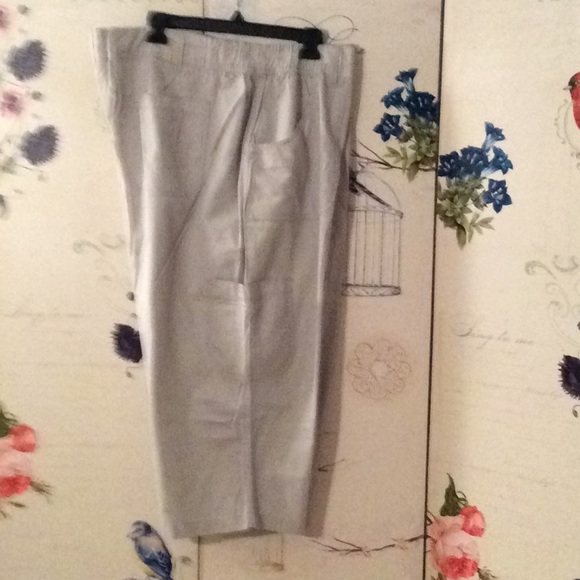 Basic Editions | Pants & Jumpsuits | Basic Editions Womens Capris ...